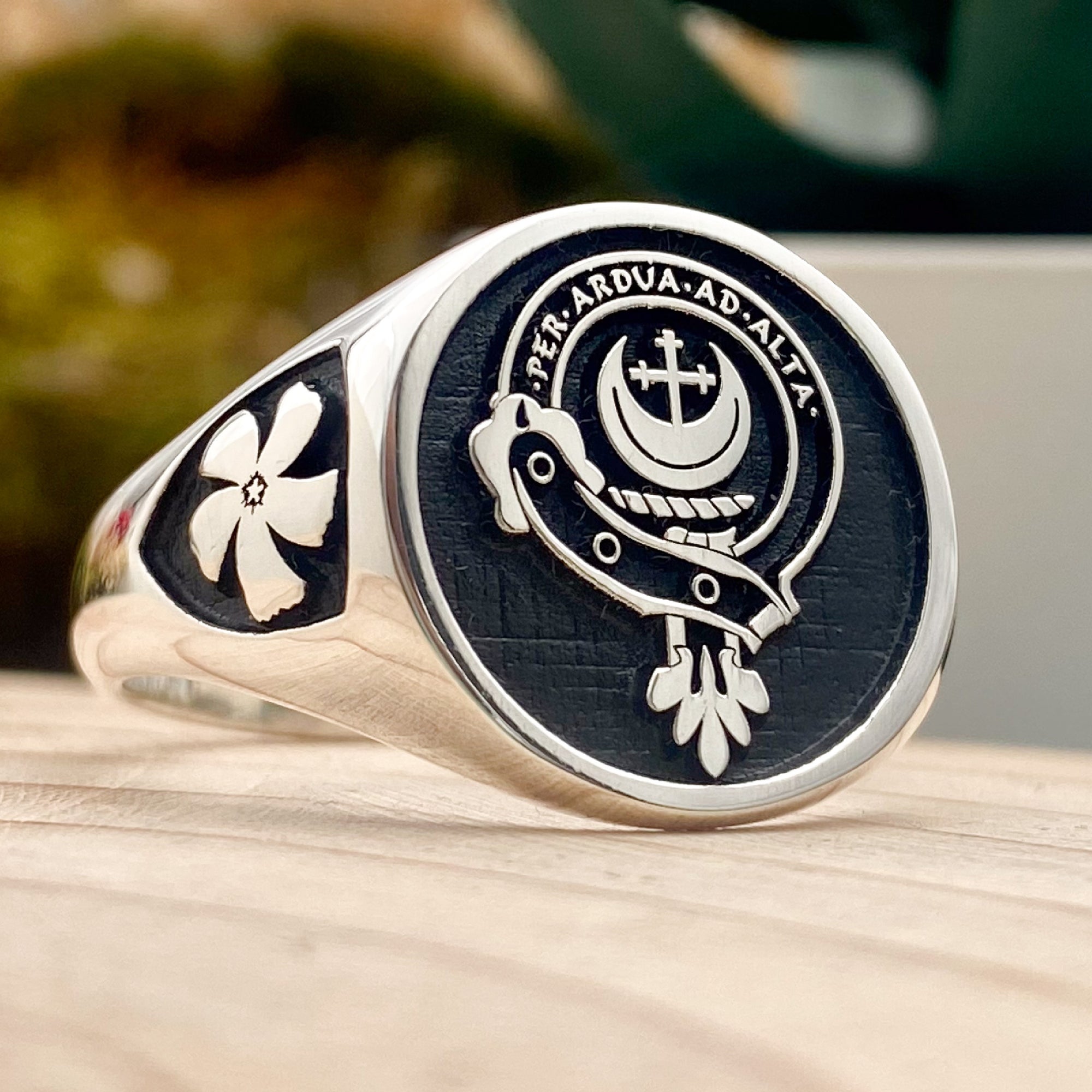 Royal Signet - Design Your Own Custom Signet Rings