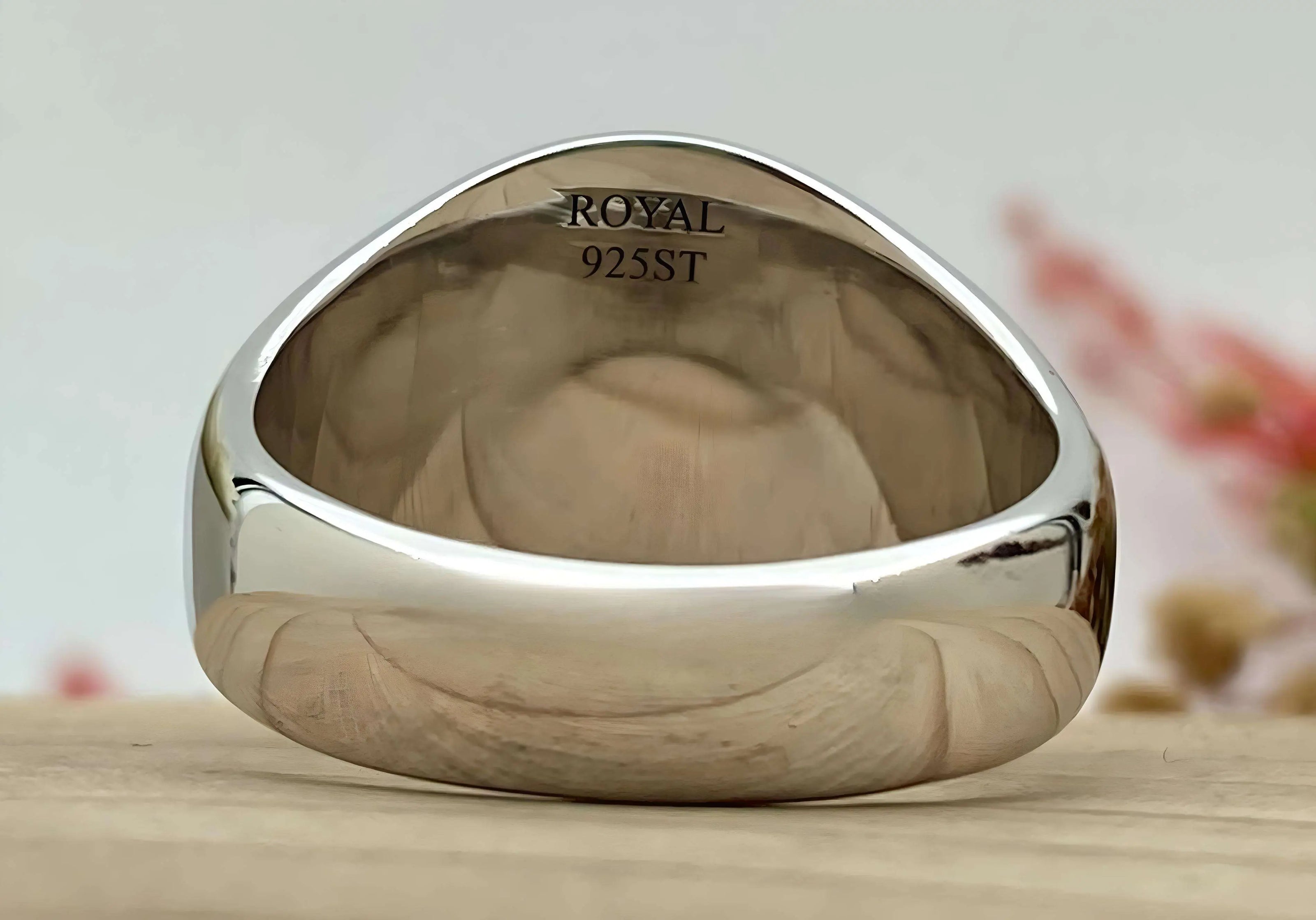 About Us – Royal Signet